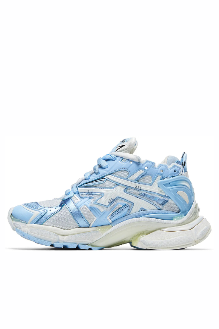 Balenciaga Wmns Runner Sneaker Light Blue | Exclusiv la Finery Boutique